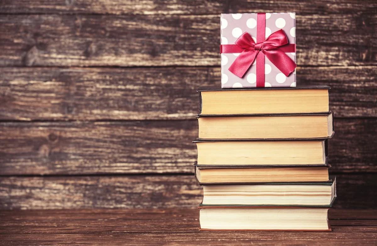 25 Melhores Livros Para Presentear E Surpreender Em 2024 25-melhores-livros-para-presentear-e-surpreender-em-2024